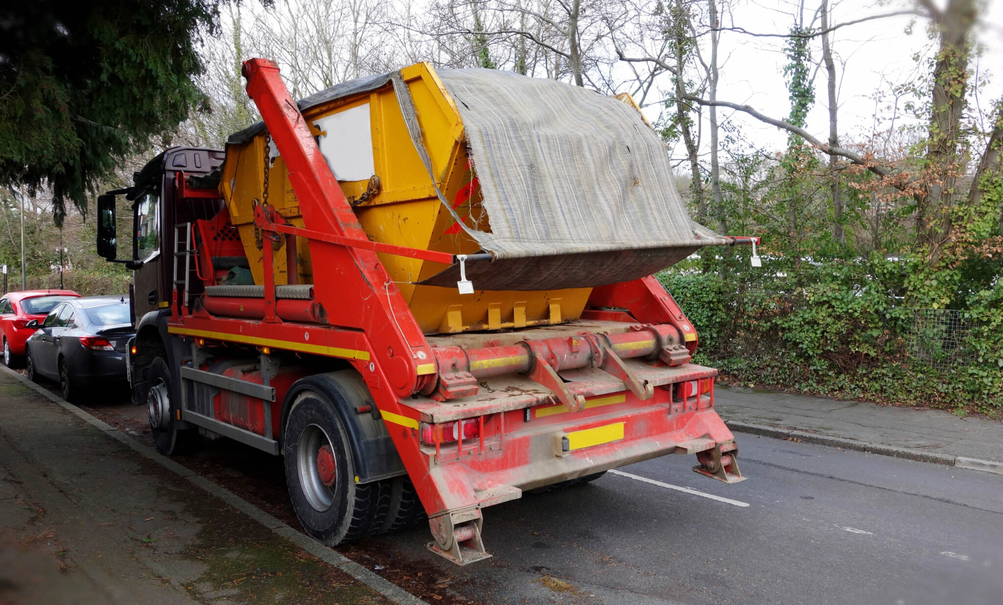 Cheap Skip Hire UK | See Prices Online | Budget Skips Direct